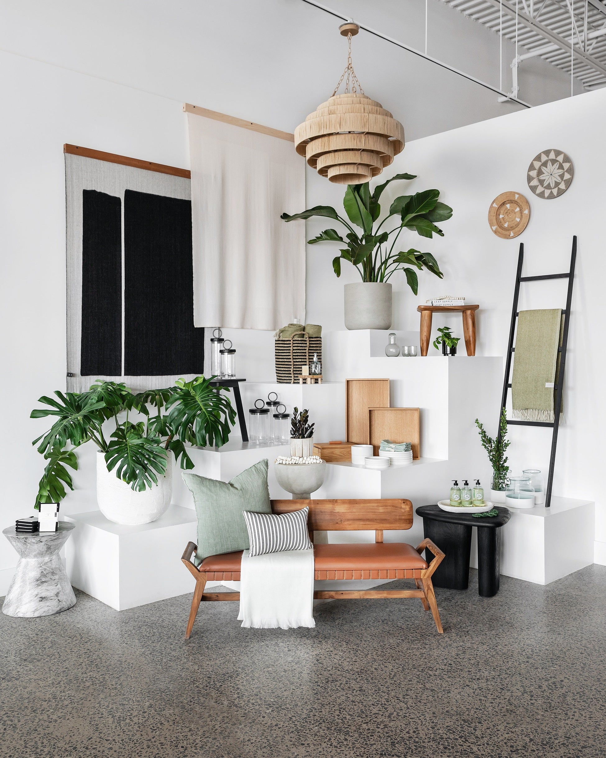 Robbie Bench – LD Shoppe