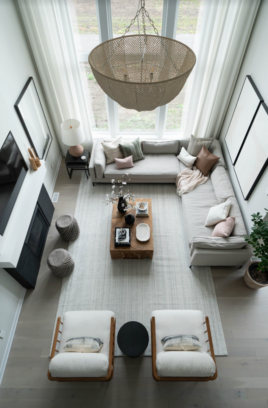 Cida Side Table – LD Shoppe